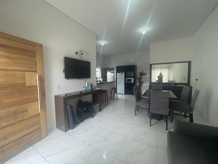 Linda Casa Em Itapoá 200 M Mar - Itapoá