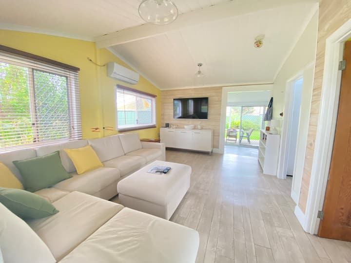 Red Rock Retreat - Red Rock