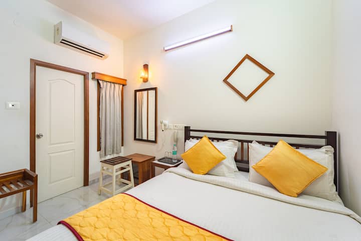 Roscotel Shara Inn 2bhk 2nd Floor - 폰디체리