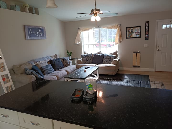 House Or Room For Rent. - Beverly Hills, FL