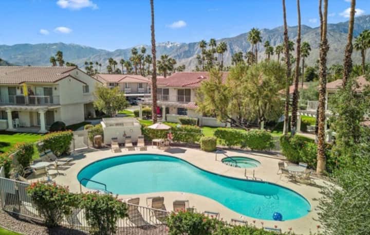 7 Day Min Modern Condo Relax Sanctuary Direct Pool - Palm Springs, CA