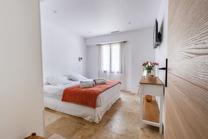 Gîte Le Figuier Des Alpilles  6p - Eygalières