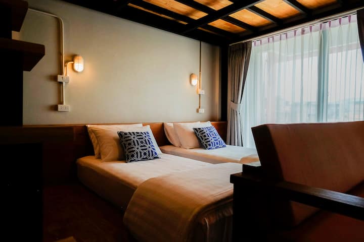Momentary Host-tell: 4 Beds L Room05 - Phuket