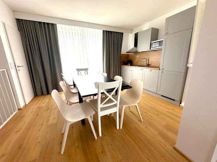 4 Rooms Xxl With Balcony & A/c - Wien