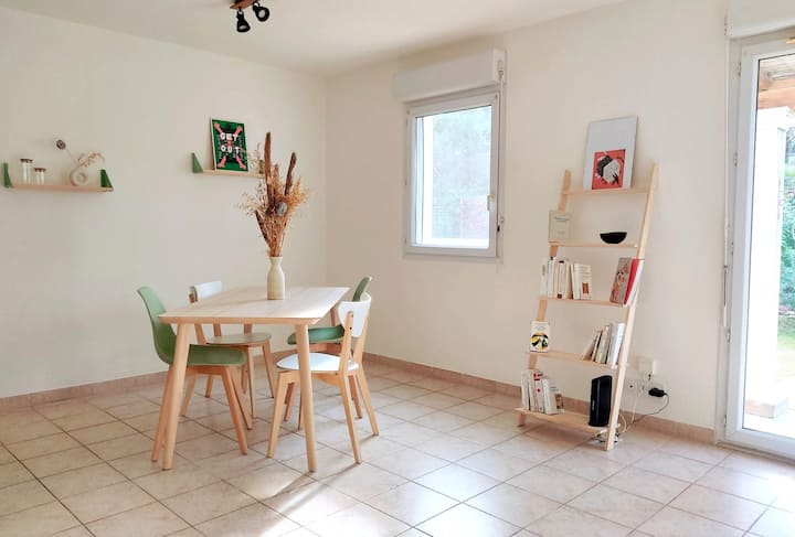 Maison Au Calme - Nîmes