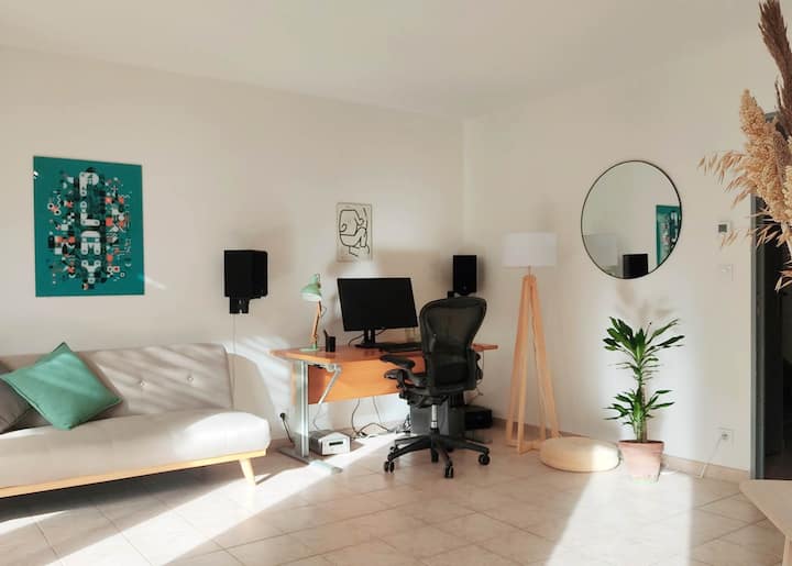 Maison Au Calme - Nîmes