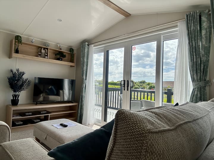 Pet-friendly 2 Bed Near Newquay - Holywell