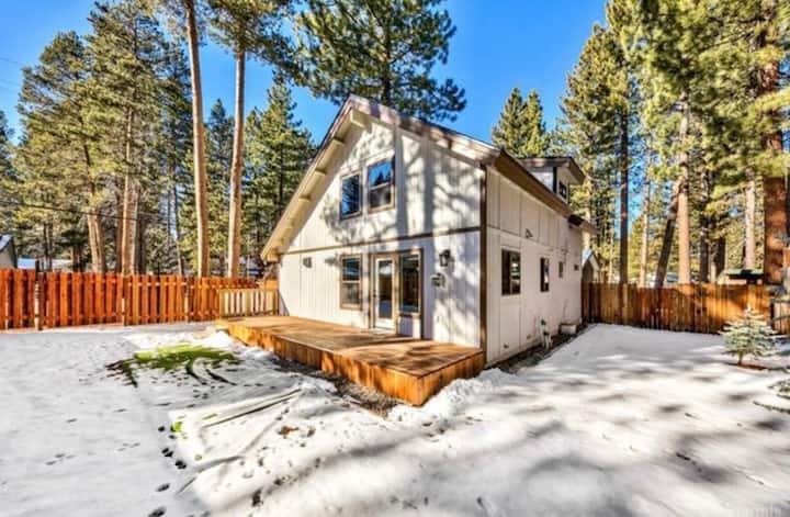 Chic Cabin Chalet - South Lake Tahoe, CA