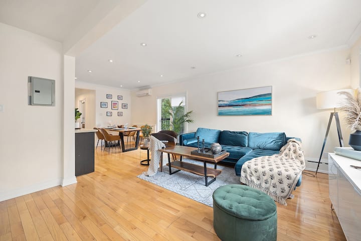 2br Home 5-min To Subway W Free Parkings & Laundry - Toronto