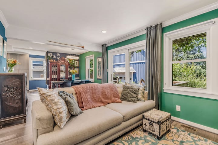 Cozy Home For 6 With Awesome Garden - Arlington, VA
