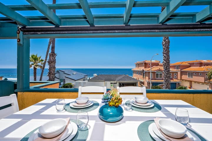 Luxury Oceanside Beach Condo - オーシャンサイド, CA