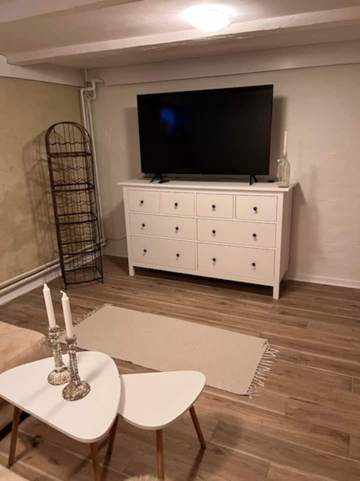 Kælder Lejlighed Tæt V. Stranden - Esbjerg