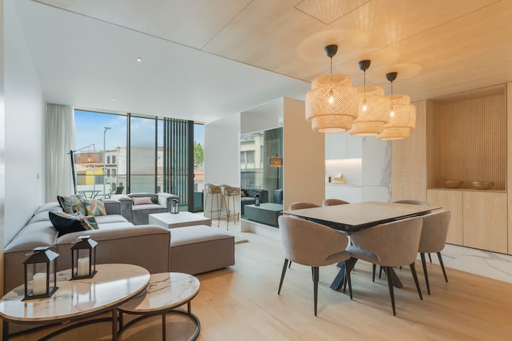 Chic Two-bedroom In Central Town - Savoy Residence - Funchal