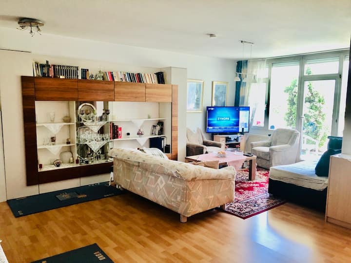Schöne Wohnung In Uni-nähe - Leonberg