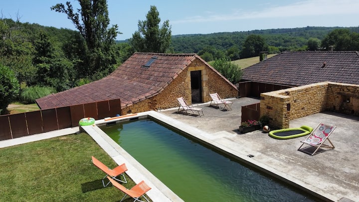 La Bâtisse - Maison Au Sein D'une Ferme - Dordogne