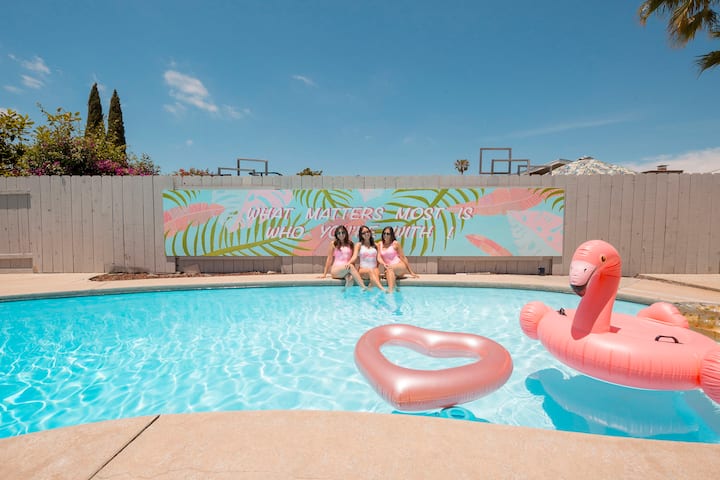 Girls Trip + Pool & Beauty Bar, San Diego - San Diego, CA