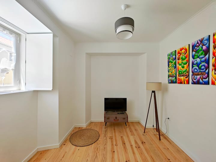 Carnide 1913 E (1br Apt) - Ajuda