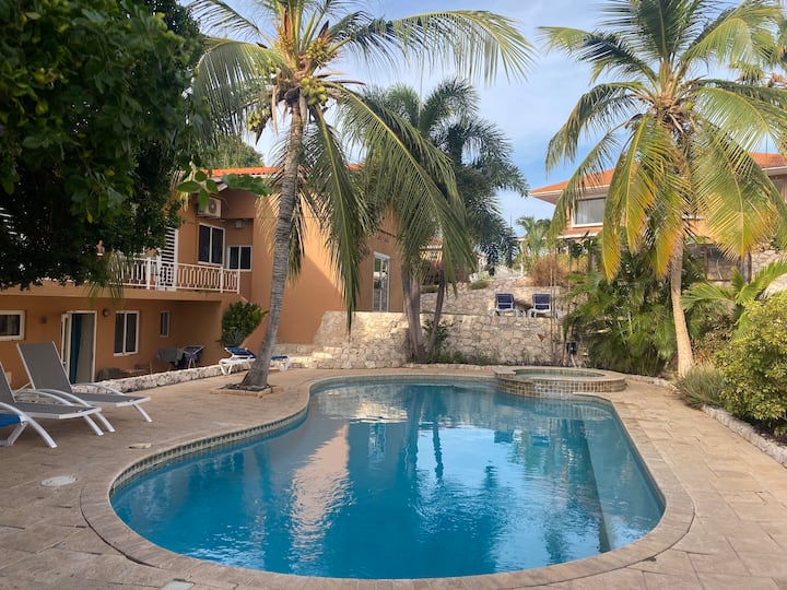 Songster Apartment - Curaçao
