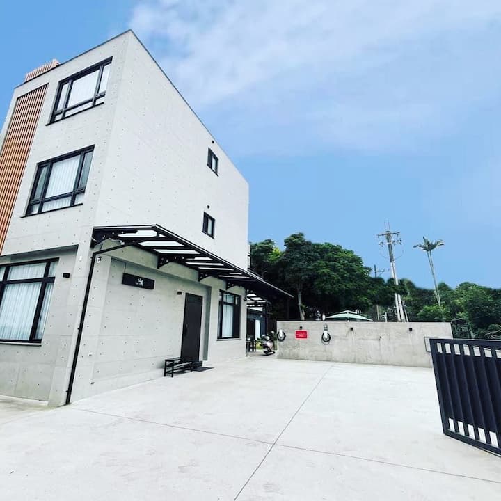 宜蘭包棟民宿／充電樁電車寵物友善／泳池烤肉麻將唱歌／恆寓Villa - 우제 향