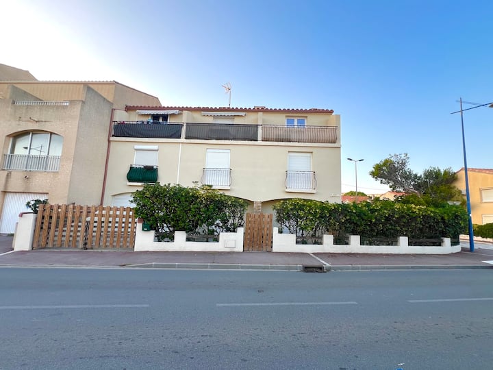 Bord De Mer+jardin 10 Personnes - Narbonne