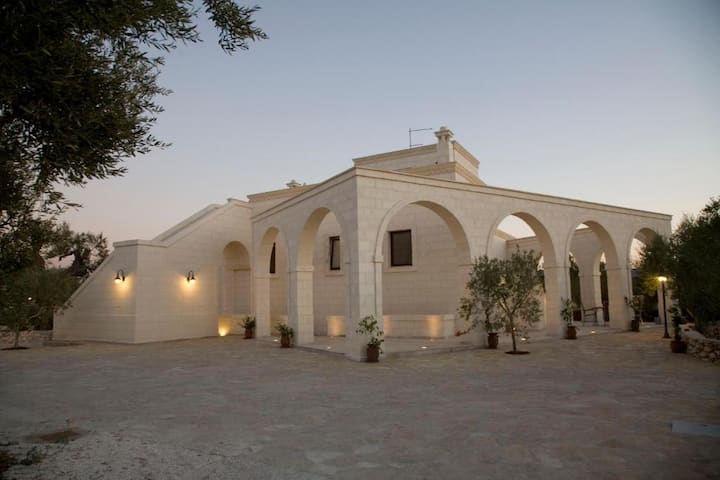 Villa Pignata Con Piscina A Savelletri - Fasano