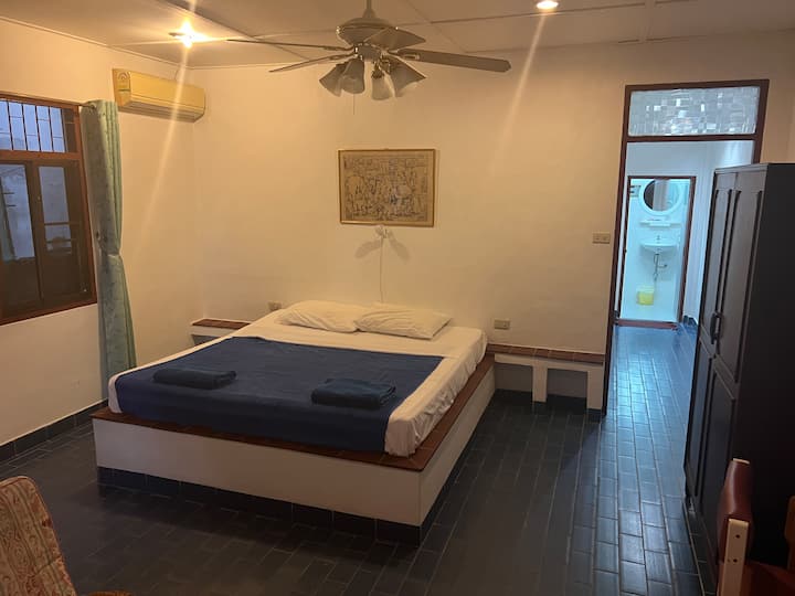Single Room Double Deluxe - Patong Beach