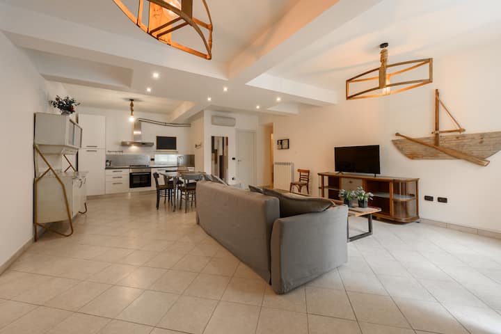 Residenza La Pietra By Mmega - Pietrasanta