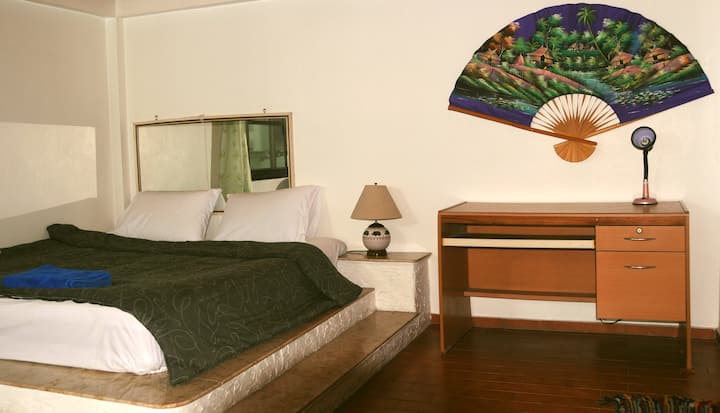 Queen Deluxe - Upstairs - Patong Beach