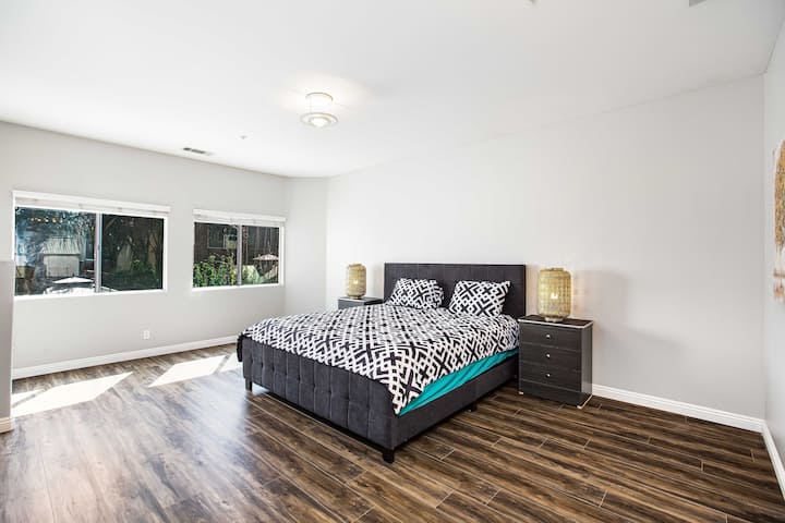 Upscale 4br ｜Private Patio For Relaxation E#41375 - Loma Linda, CA