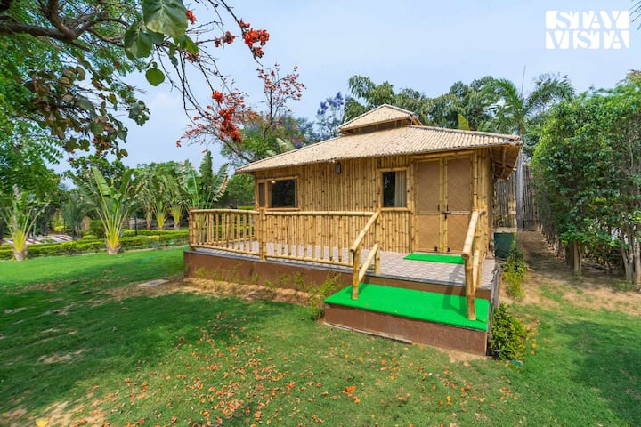 1br Bamboo Cottage With Views Of The Aravali - Sohna