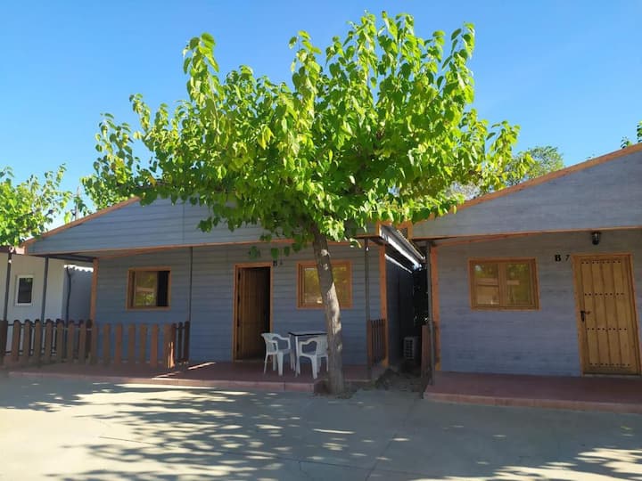 Cabaña Deluxe De Madera Para Dos. - La Carlota
