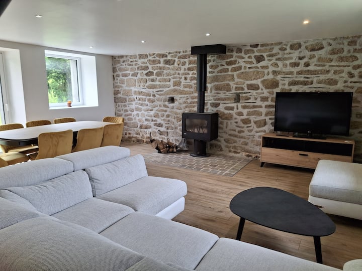 "La Petite Maison Dans La Prairie" - Questembert