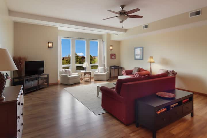 Betsie Harbor Lodging - Unit 2 - Frankfort