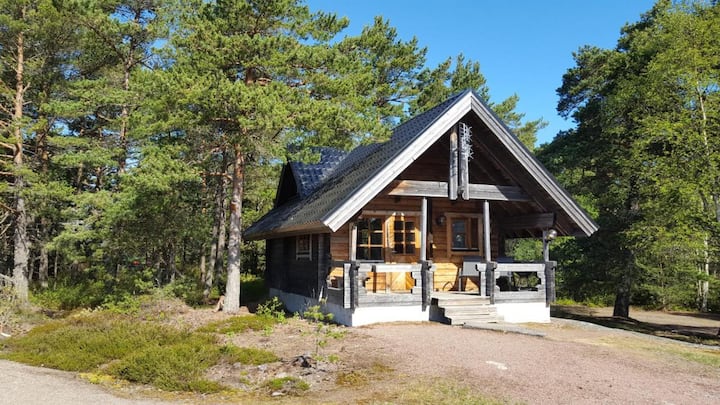 Cottage With Garden View - Kustavi