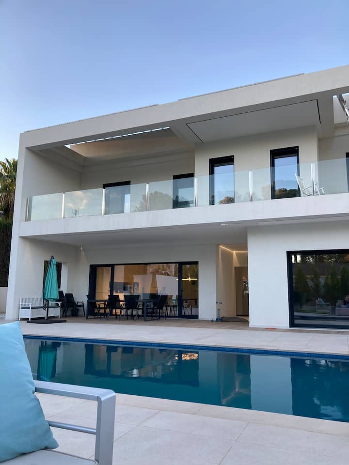 Villa With Pool Near Valencia - Manises