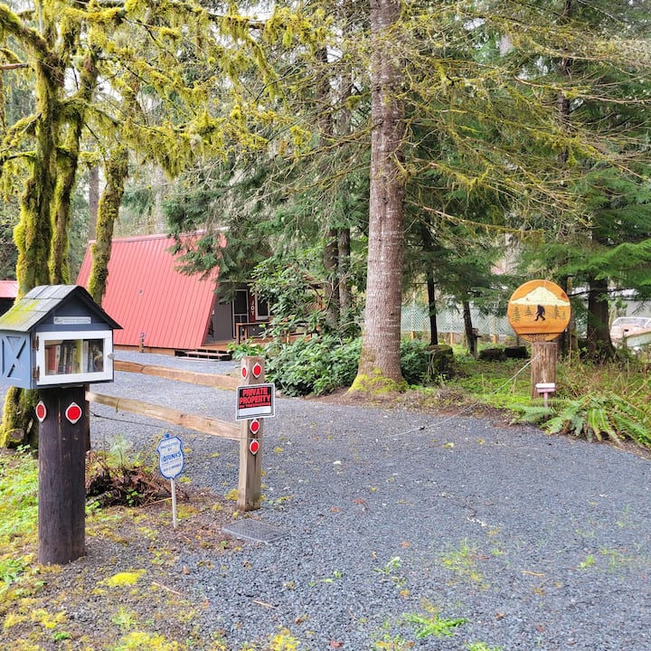 Squatch Cabin - Ashford, WA