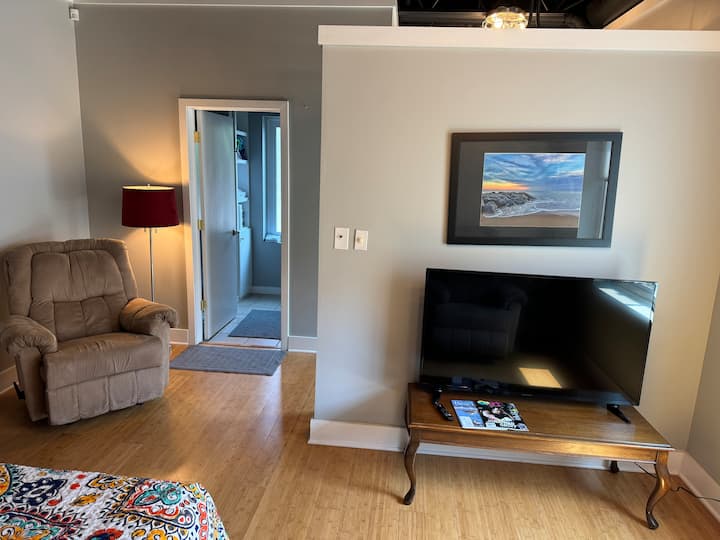 Rehoboth Beach Getaway Private - Dewey Beach, DE
