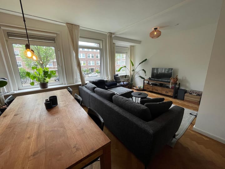 Appartement In Amsterdam-west Met 1 Kingsize Bed - Amsterdam