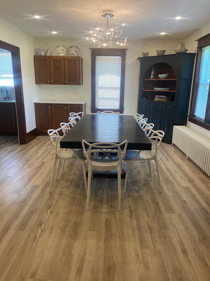 Fallsview Area! Only 10 Min Walk - Niagara Falls