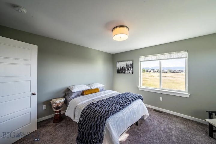 Bozeman Retreat: Ski & Hotsprings - Bozeman, MT