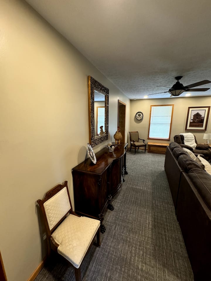 The Fairfield Farmhouse - Beavercreek, OH