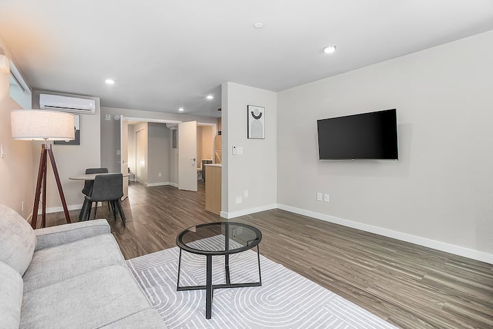 Dancing Wings Retreat Walker’s Paradise In Fremont - Matthews Beach - Seattle