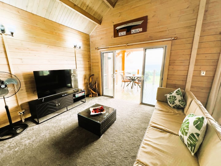 The Links Albatross - Cook Islands