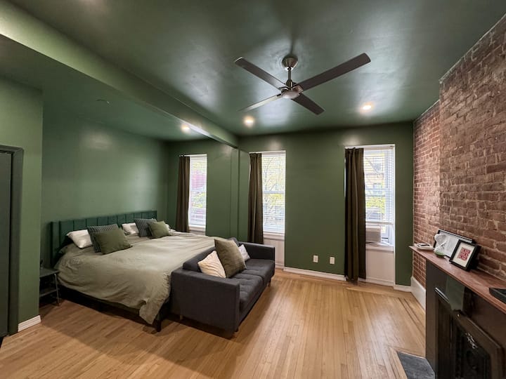 Family-friendly 2br + Toddler Br In Jc - Jersey City, NJ