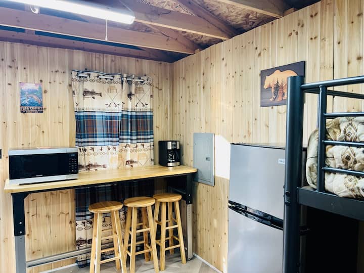 Grayling Bunkhouse At Red-bow - Sterling, AK