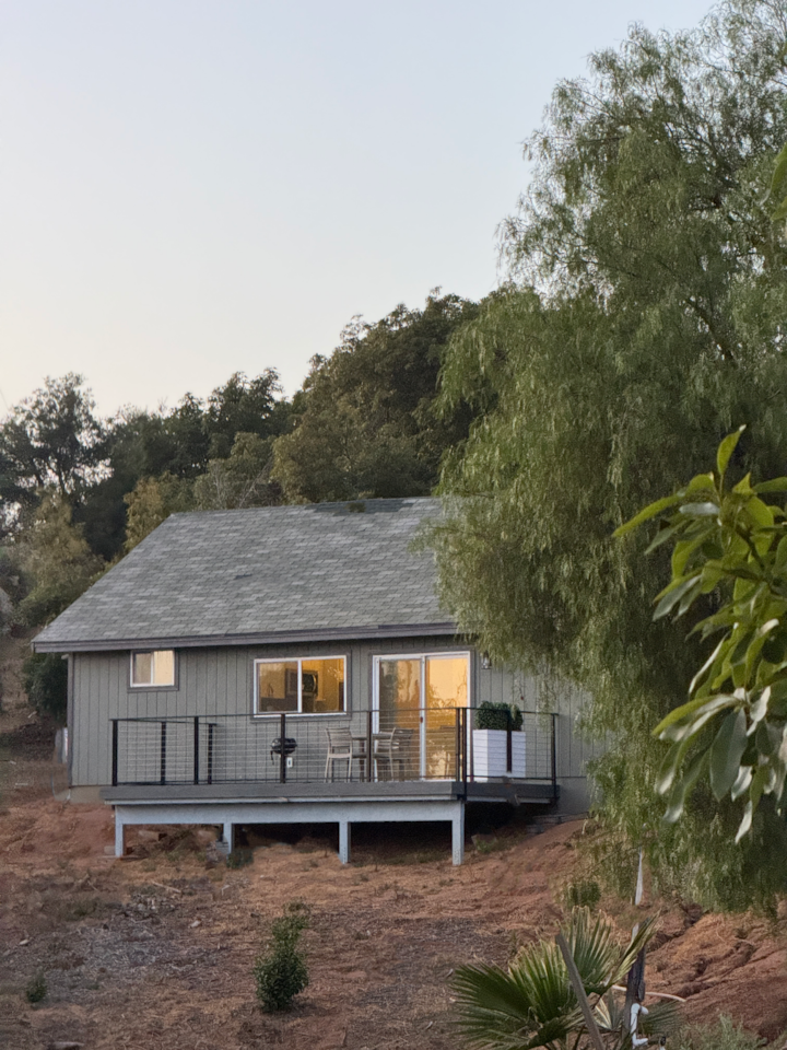 Lilac Cottage On 20 Acre Avocado Farm - Bonsall, CA