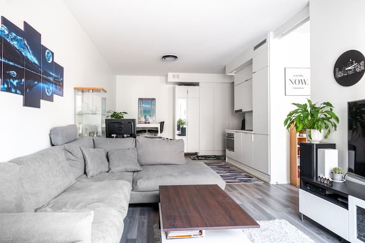 Uudenveroinen Kaksio - Helsinki Airport (HEL)