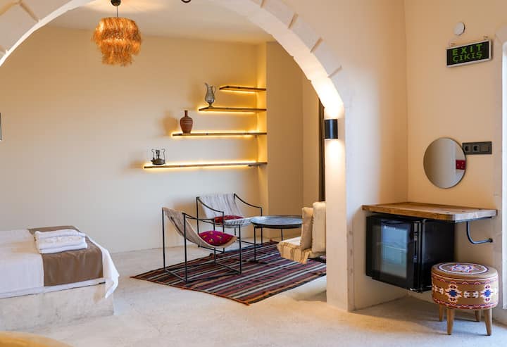 Mandara (King Suit) Oda - Mardin