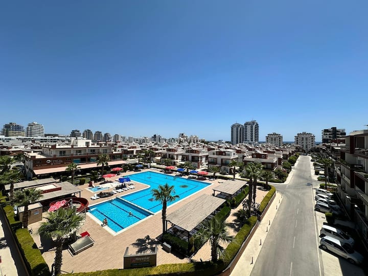 Apartment In Yeni Iskele.infront  Sapphire Casino - Cypr