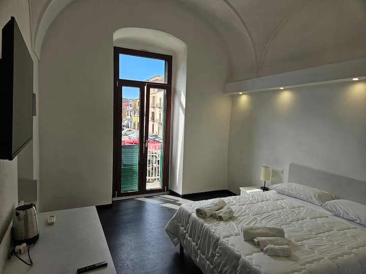 Matrimoniale Con Balcone E Bagno Privato - Bosa